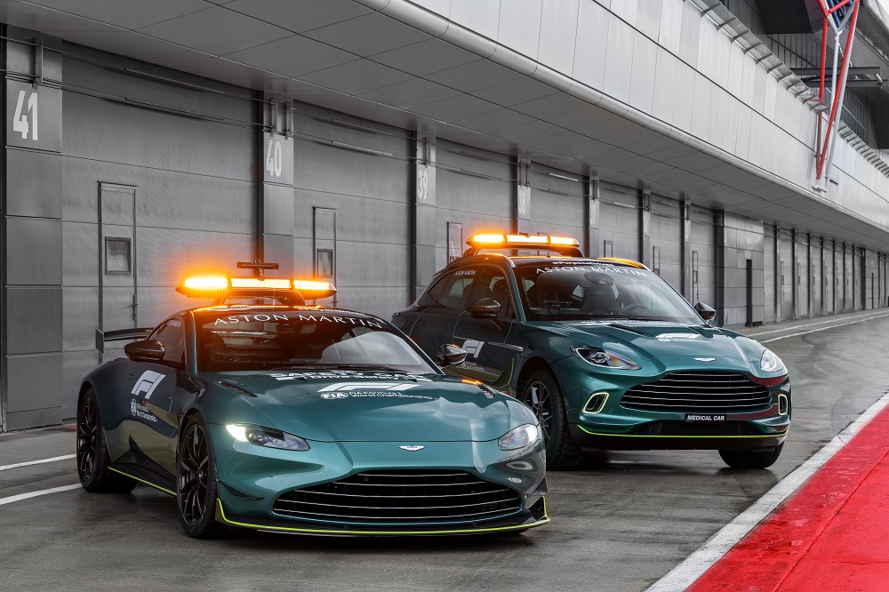 Dopo ben 24 anni, Aston Martin sostituisce Mercedes come Safety Car F1 ...